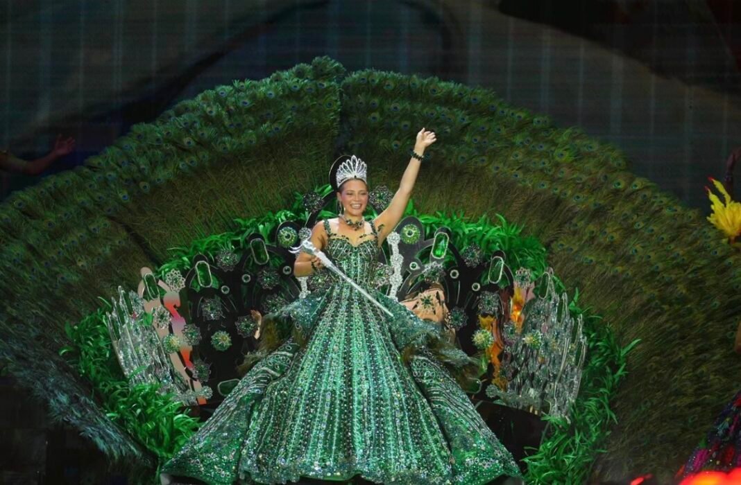 Con ‘Raiz Viva’ Michelle recibió su corona como reina del Carnaval de ...